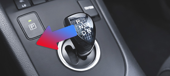 Qué significa cada posición del cambio automático del coche híbrido
