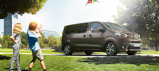 ¿Qué autorización necesito para conducir un vehículo VTC?