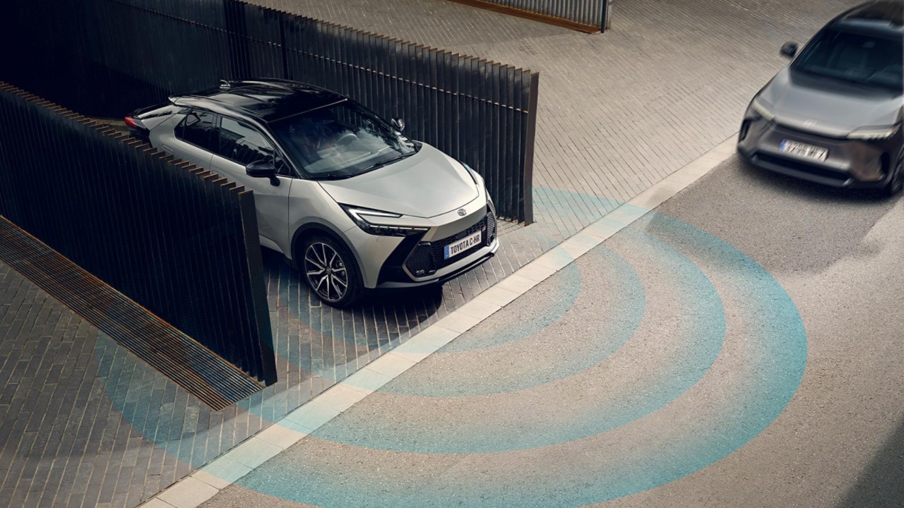 Toyota C-HR híbrido enchufable: potencia y eficiencia