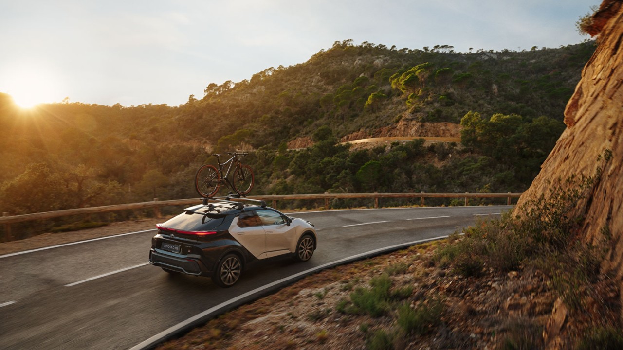 Toyota C-HR híbrido enchufable: potencia y eficiencia